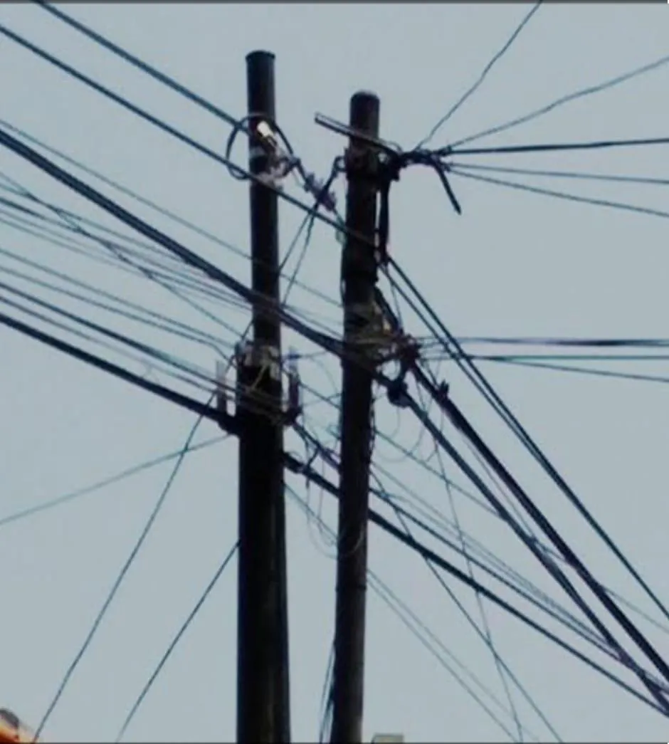 Fungsi Dan Kegunaan Tiang Fiber Optik | Berita | Pabrik Steel Grating