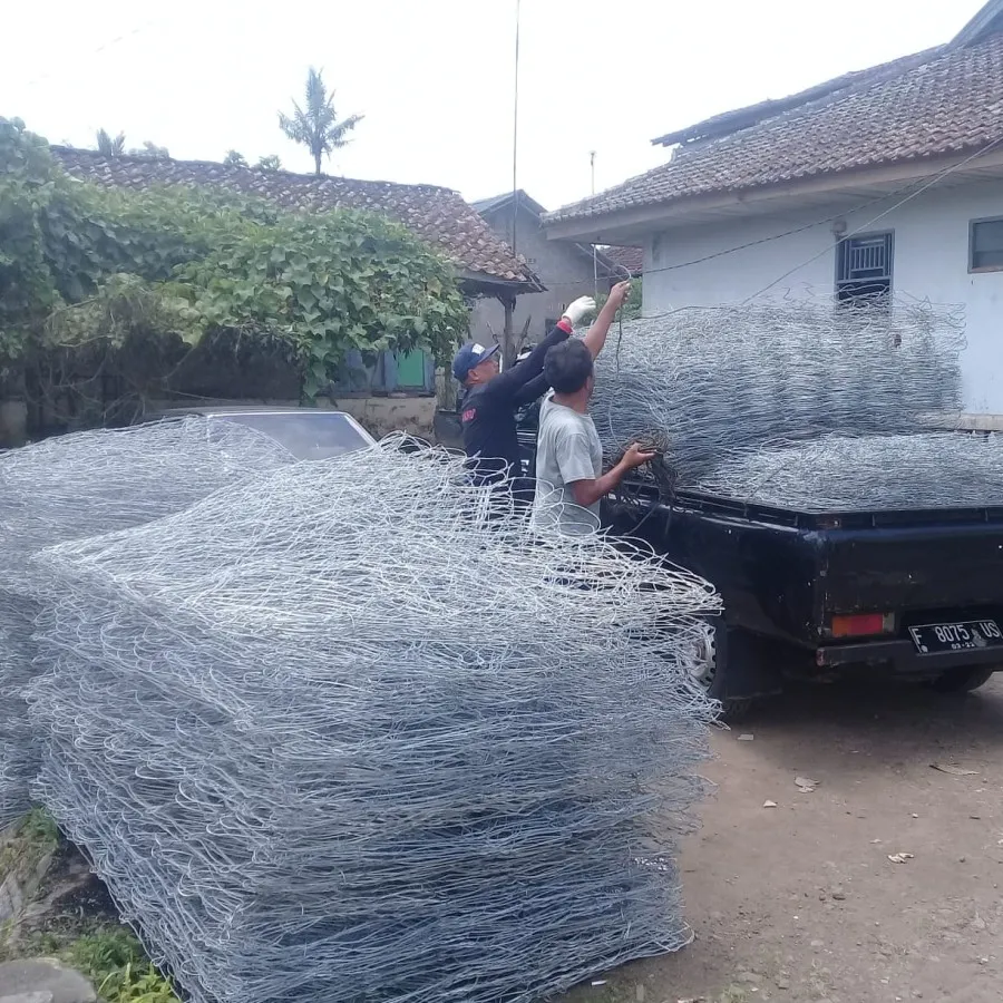 Pabrik Kawat Bronjong Kota Semarang | Berita | Pabrik Steel Grating